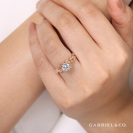 Unveiling the Historical Beginnings of Rose Gold Metal in Jewelry