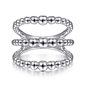 Wide Band Rings for Her – Bold, Versatile, and Statement