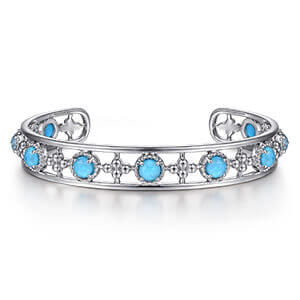 12 Silver Jewelry Designs to Keep Up with the Chic You