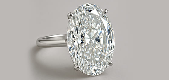 Jeff Bezos and Lauren Sanchez Wedding Ring: All the Details