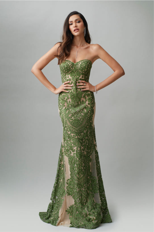 Fashion Designer Naeem Khan Interview on Designer Spotlight | Gabriel & Co.